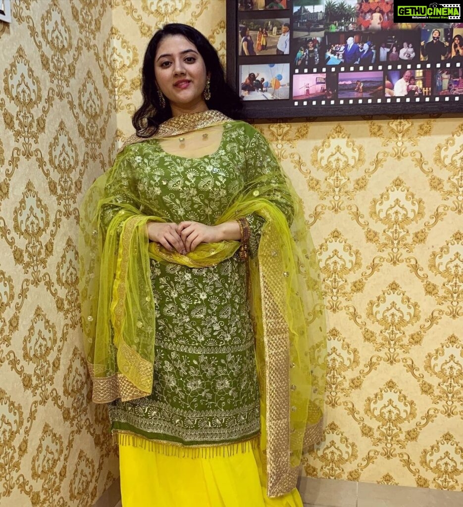 Actress Shriya Sharma HD Photos and Wallpapers March 2021 | Gethu Cinema