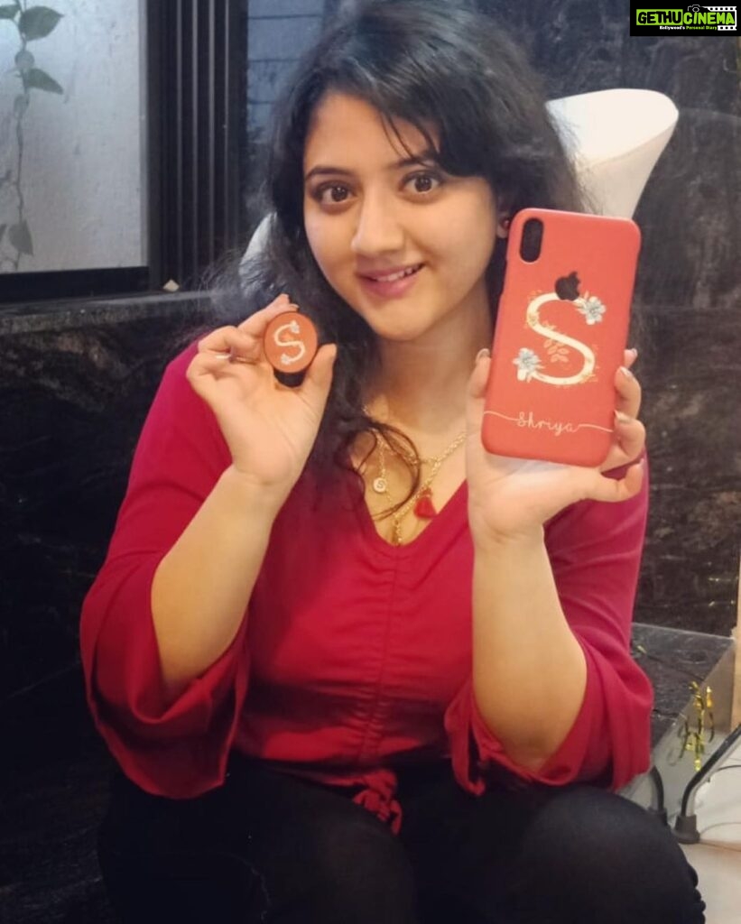 Actress Shriya Sharma HD Photos and Wallpapers March 2021 | Gethu Cinema