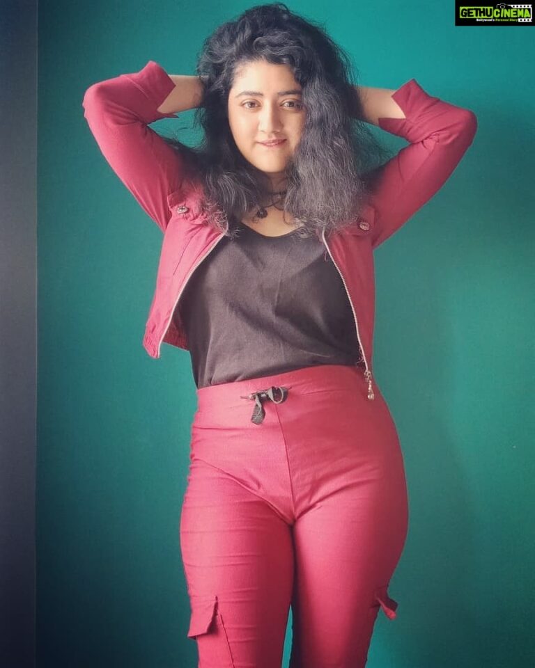 Shriya Sharma Wiki, Biography, Age, Gallery, Spouse and more