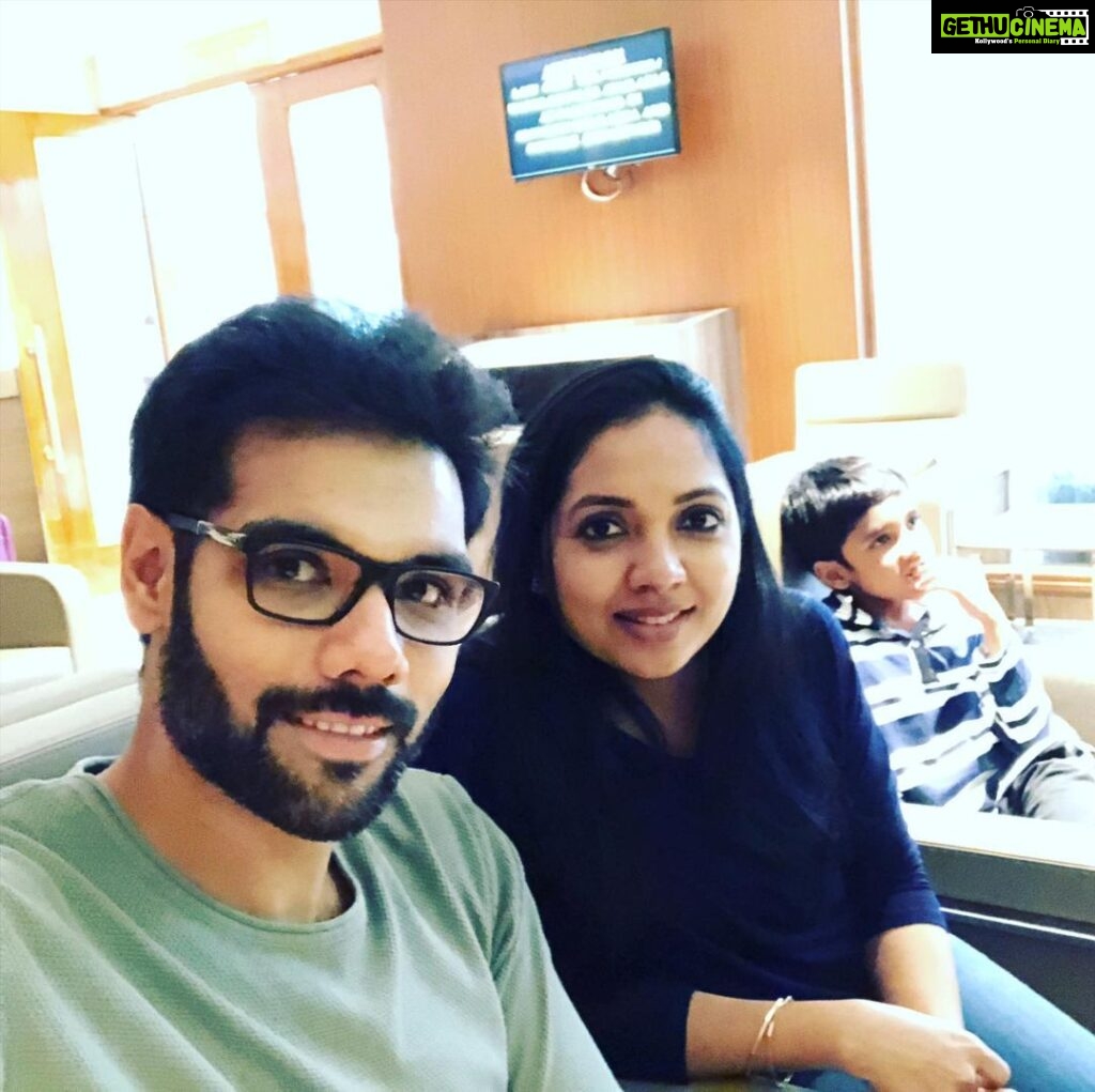 Actor Sibi Sathyaraj HD Photos and Wallpapers June 2020 - Gethu Cinema