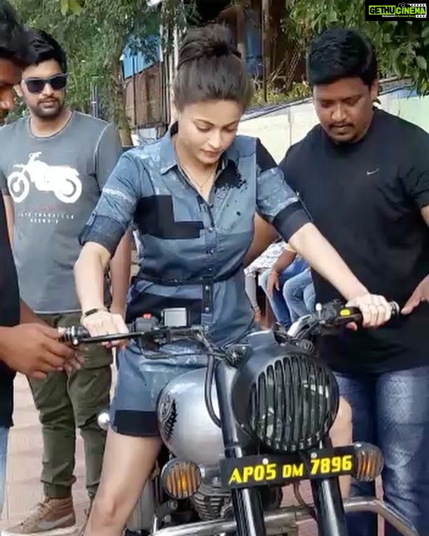 Sneha Ullal Instagram – Learning to ride this dual engine beast..Not easy.Need time. | Gethu Cinema
