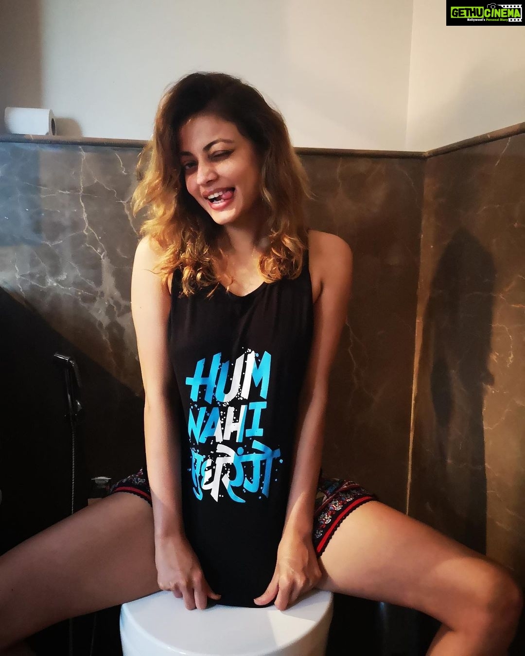 Sneha Ullal Instagram – Hum nahi sudhrenge 🤪 #keepitreal | Gethu Cinema