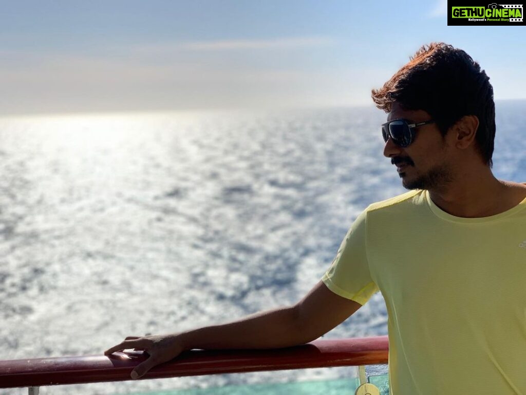 Actor Udhayanidhi Stalin HD Instagram Photos and Wallpapers April 2021 ...