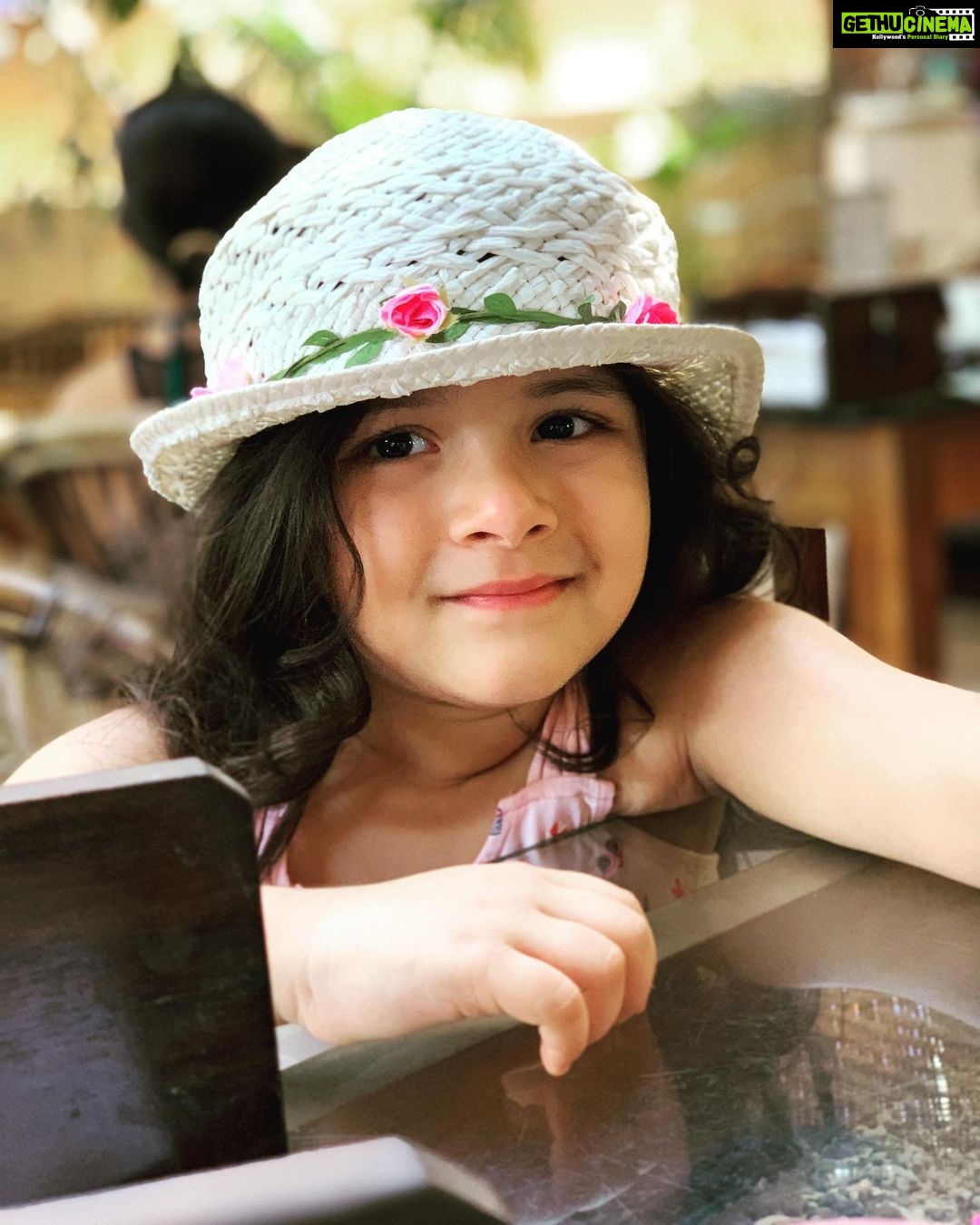 Udita Goswami Instagram – Happy 5th birthday my chom chom. I love you so much. 💓 💕 | Gethu Cinema