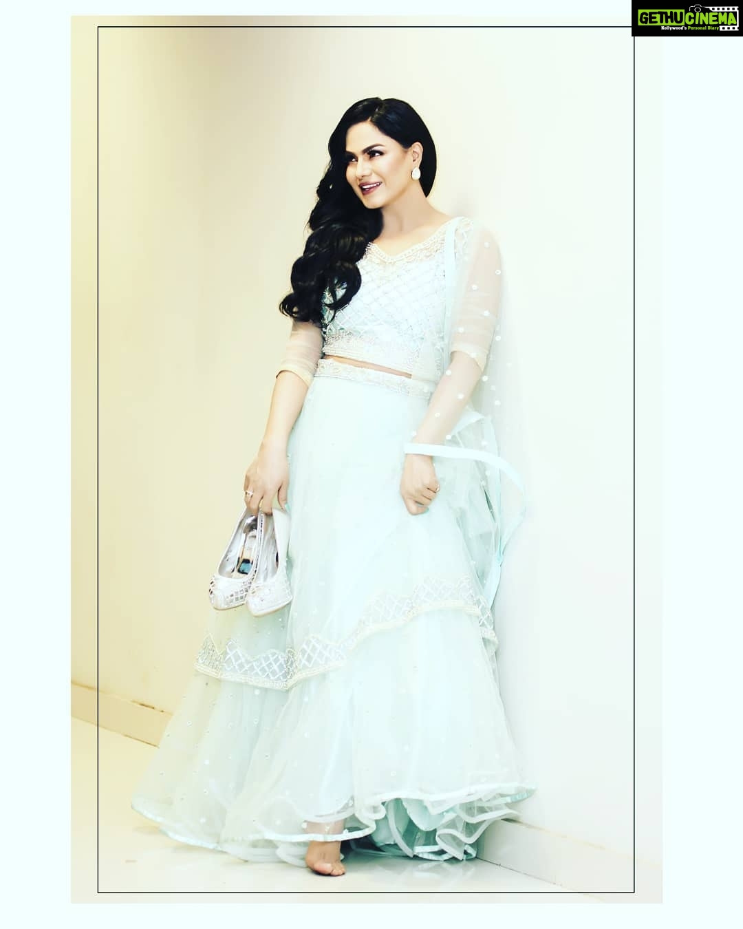 Actress Veena Malik HD Photos and Wallpapers October 2019 - Gethu Cinema
