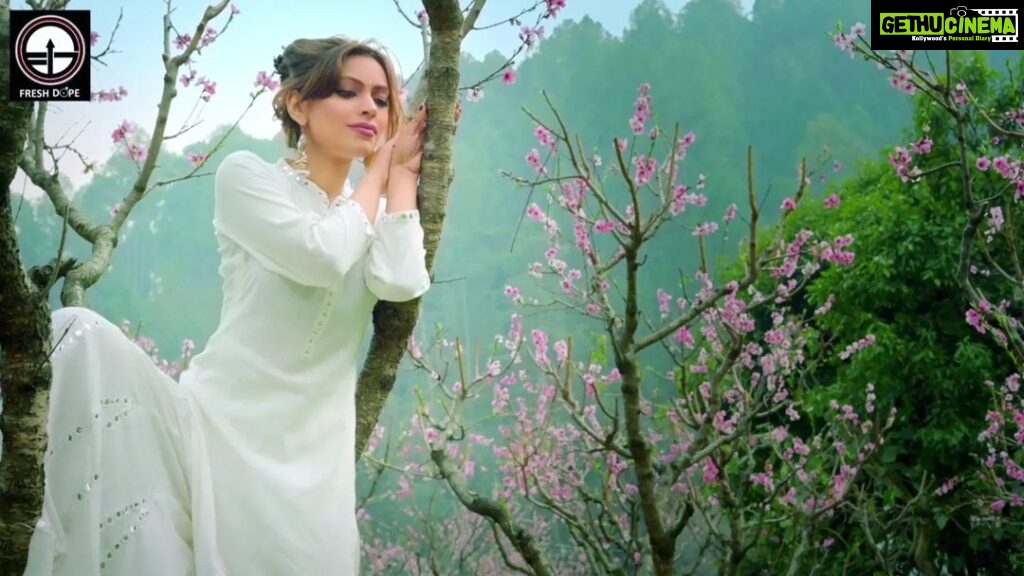 Actress Devshi Khandur HD Instagram Photos and Wallpapers April 2022 ...