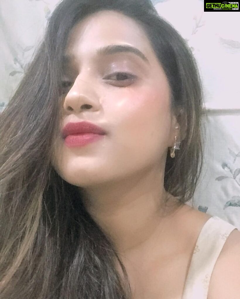 Actress Dimple Chopade HD Photos and Wallpapers May 2022 - Gethu Cinema