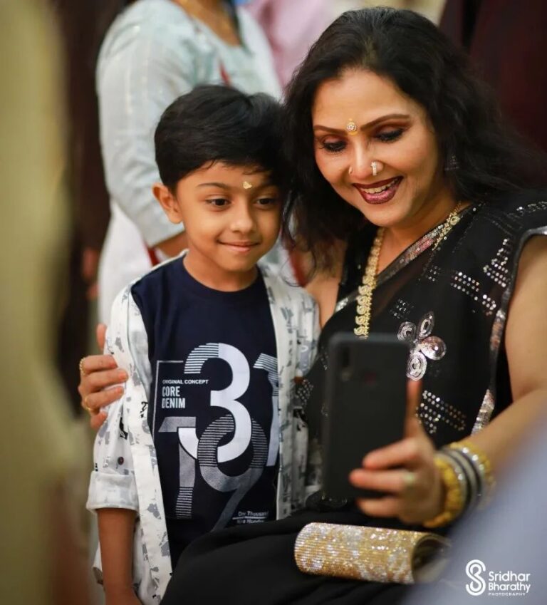 Fathima Babu Wiki, Biography, Age, Gallery, Spouse and more