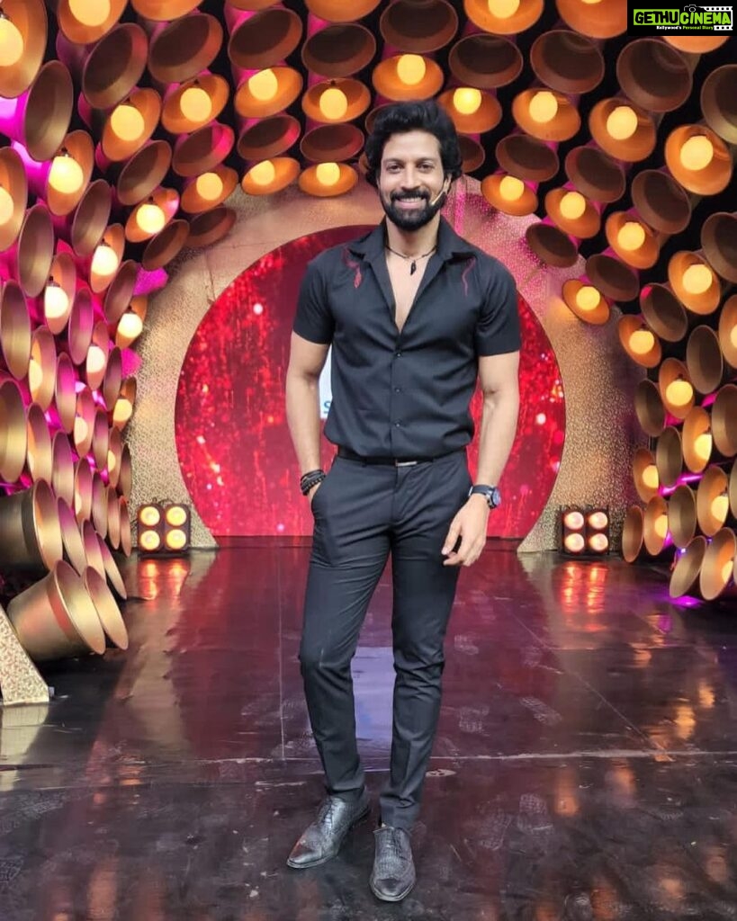 Actor Santhosh Prathap HD Photos and Wallpapers April 2022 - Gethu Cinema