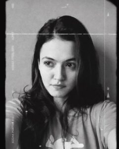 Actress Aparna Das HD Photos and Wallpapers July 2021 - Gethu Cinema