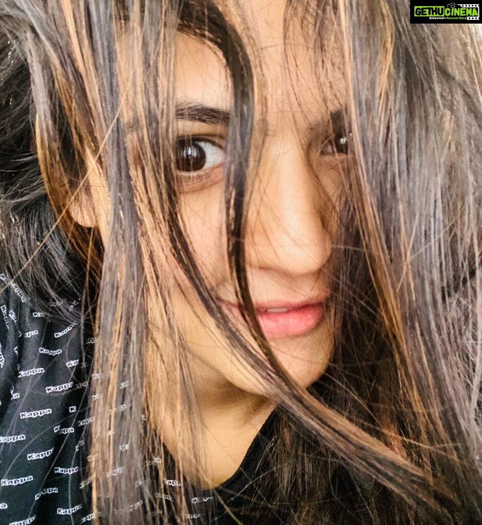 Actress Aparna Das HD Photos and Wallpapers November 2020 - Gethu Cinema