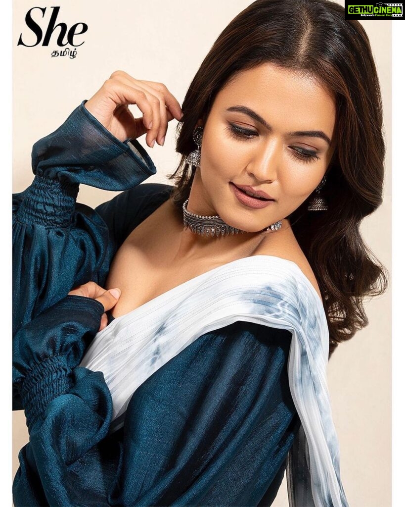 Actress Aparna Das HD Instagram Photos and Wallpapers May 2022 | Gethu ...