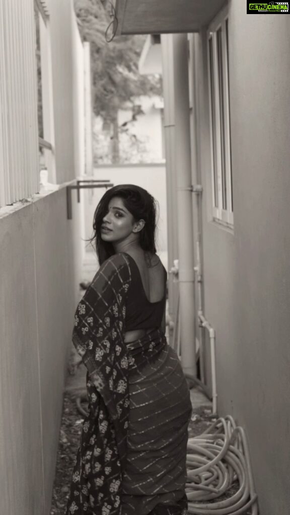 Actress Divya Bharathi HD Instagram Photos and Wallpapers July 2021 ...