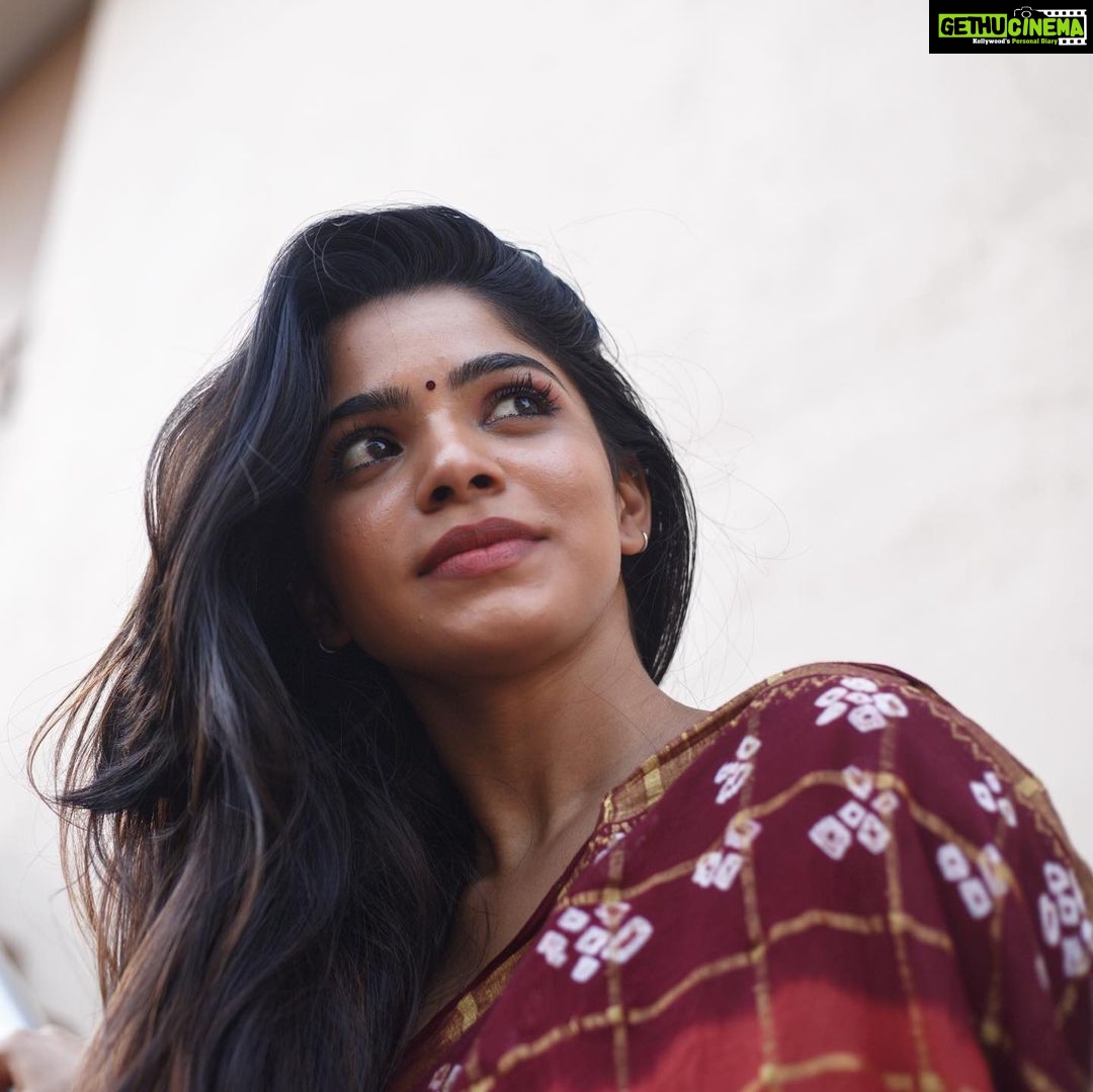 Divya Bharathi Instagram – 🤎🤎🤎 | Gethu Cinema