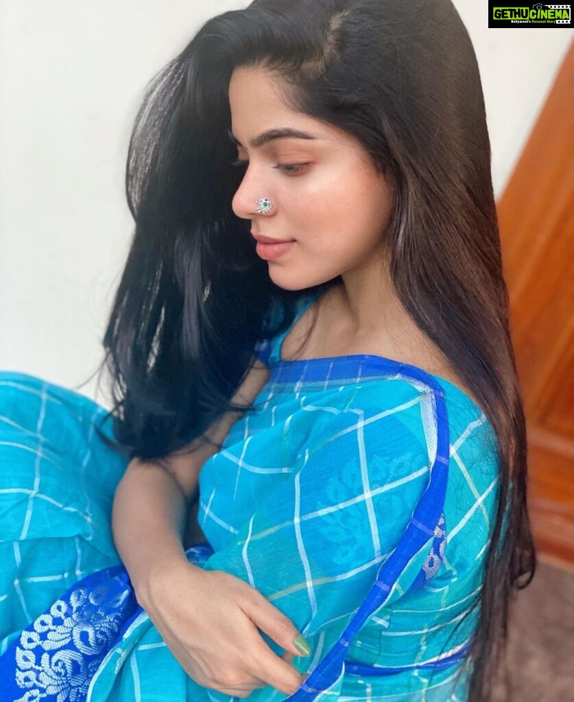 Actress Divya Bharathi HD Instagram Photos and Wallpapers December 2020 ...