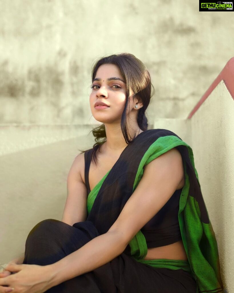 Actress Divya Bharathi HD Instagram Photos and Wallpapers July 2020 ...