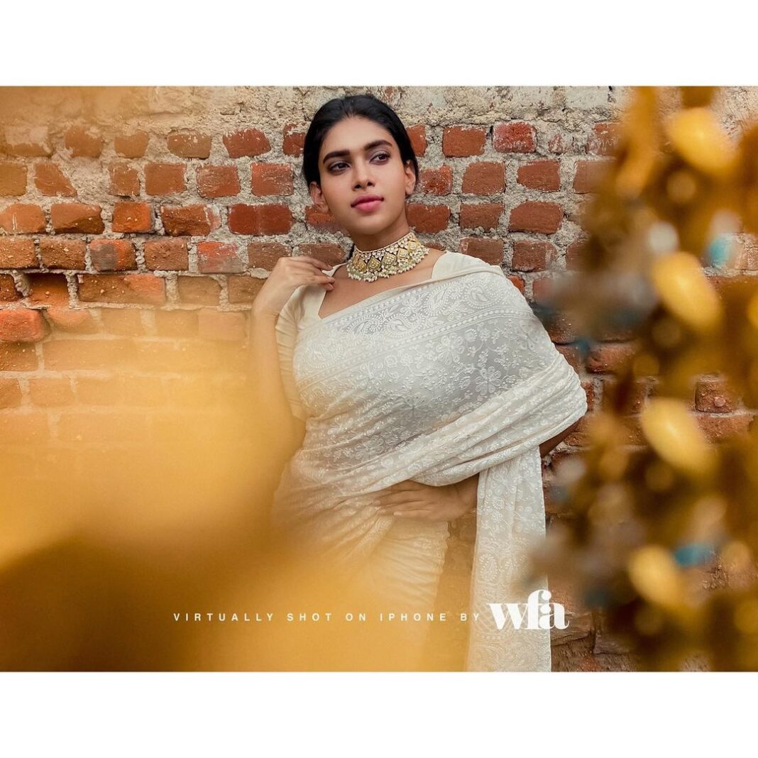 Actress Dushara Vijayan HD Instagram Photos and Wallpapers June 2020 ...