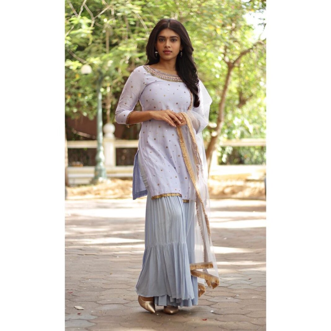 Actress Dushara Vijayan HD Instagram Photos and Wallpapers July 2019 ...
