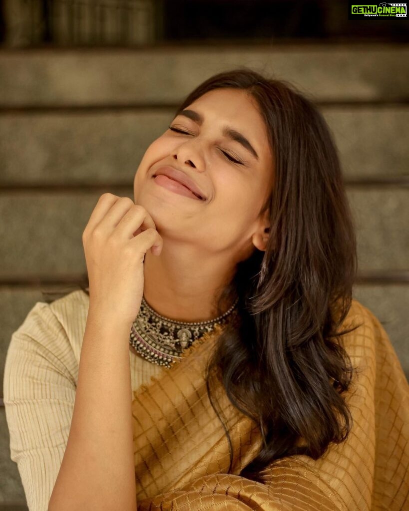 Actress Dushara Vijayan HD Instagram Photos and Wallpapers July 2019 ...