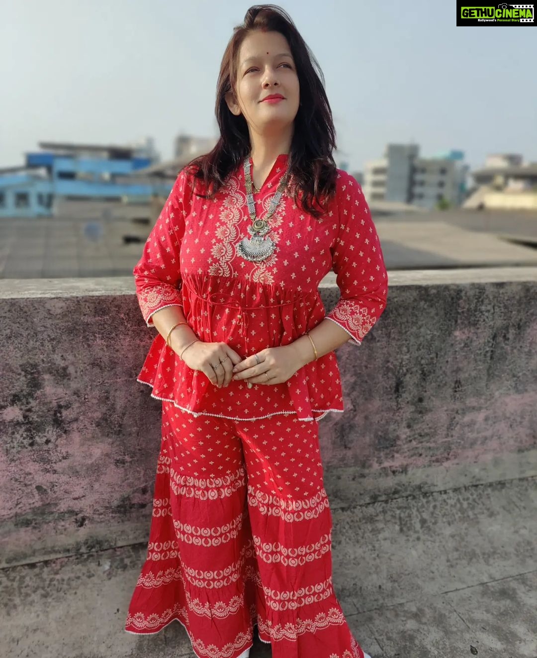 Actress Falguni Rajani HD Instagram Photos and Wallpapers May 2022 ...