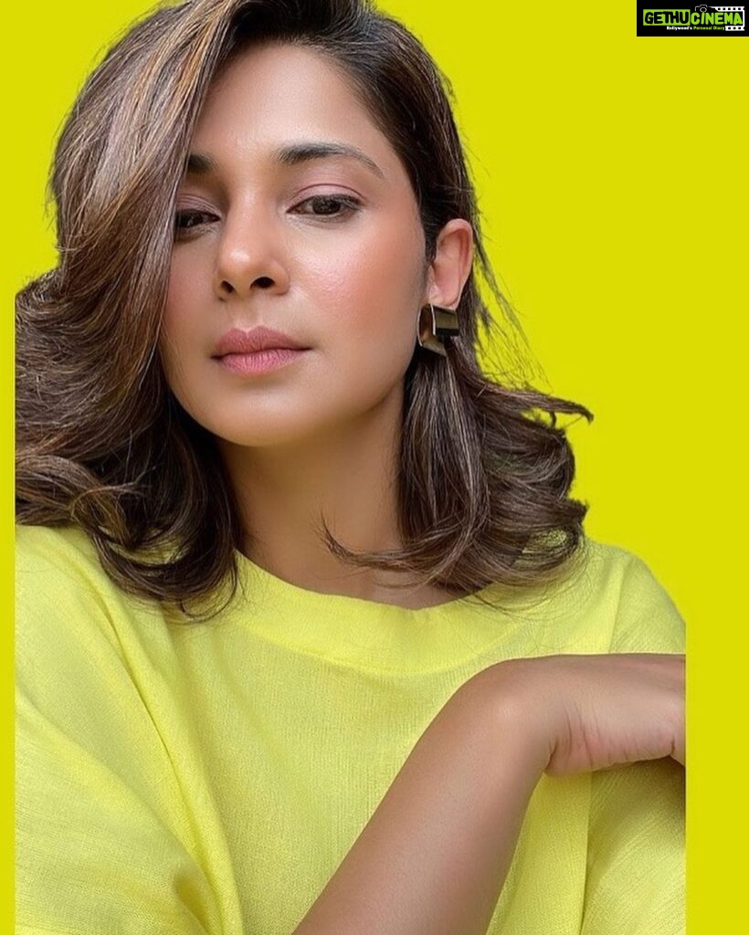 Actress Jennifer Winget HD Photos and Wallpapers May 2022 - Gethu Cinema