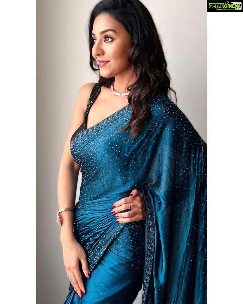 Actress Vidhya HD Photos and Wallpapers April 2022 - Gethu Cinema