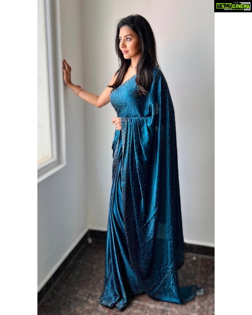 Actress Vidhya HD Instagram Photos and Wallpapers April 2022 | Gethu Cinema