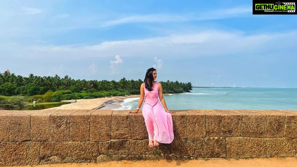 Actress Vidhya HD Photos and Wallpapers April 2022 - Gethu Cinema
