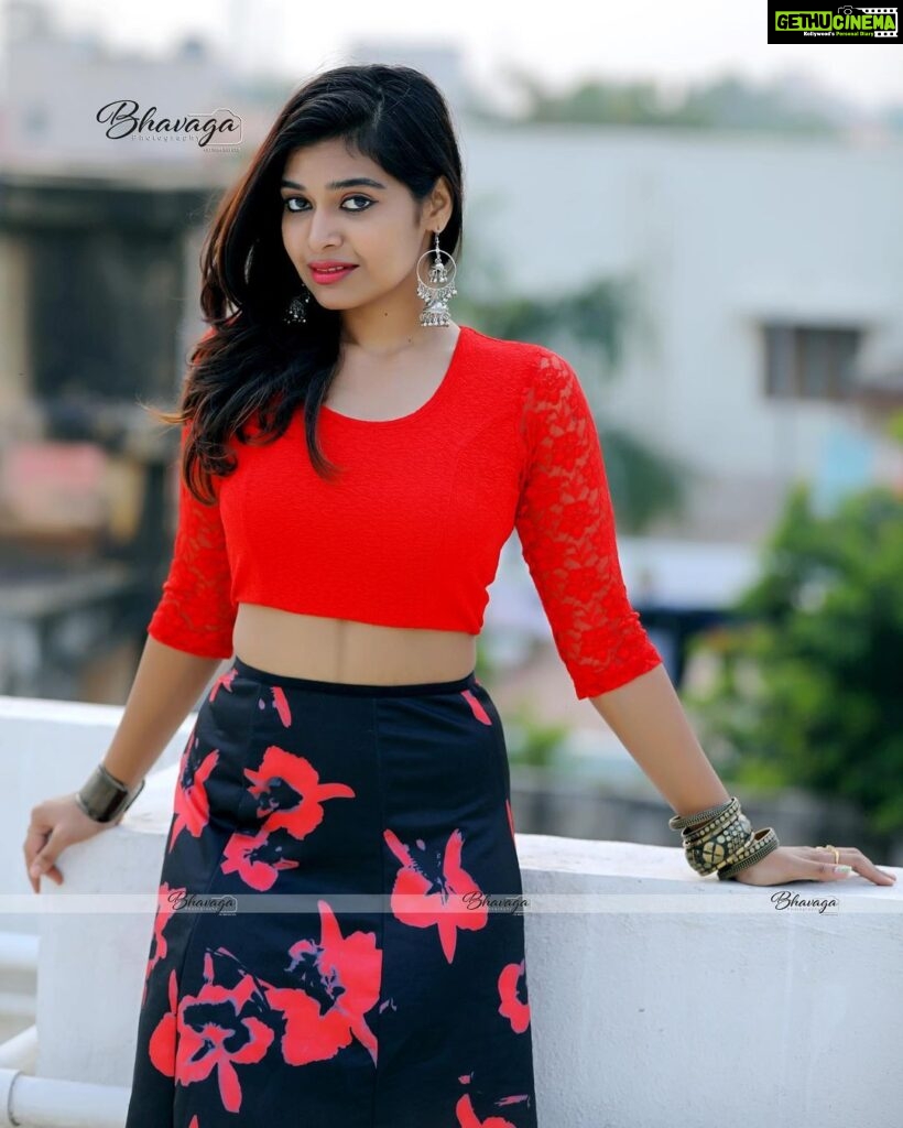 Actress Dharsha Gupta HD Instagram Photos and Wallpapers April 2020 ...