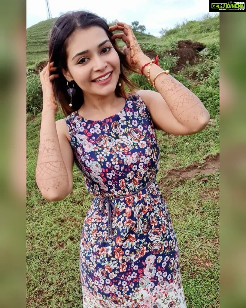 Actress Dharsha Gupta HD Instagram Photos and Wallpapers November 2021 ...