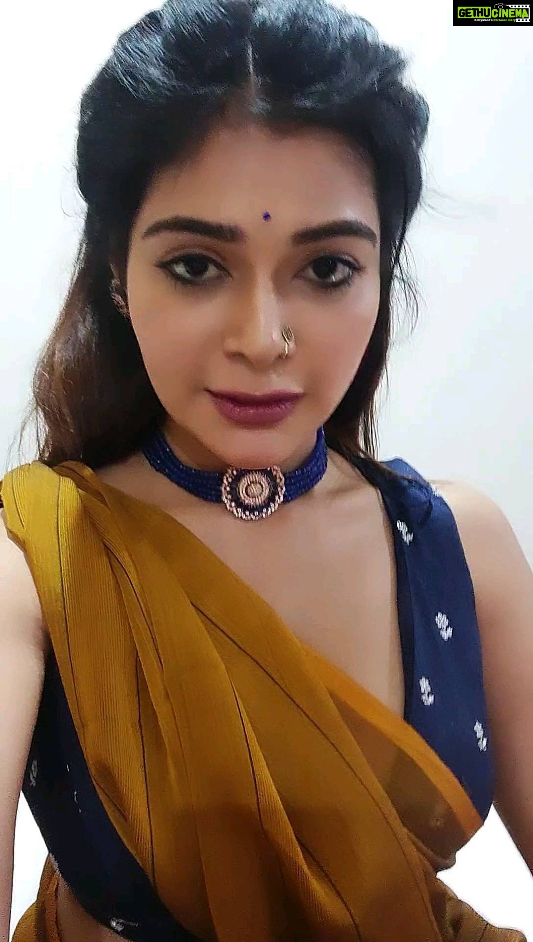 Dharsha Gupta Instagram – 🥰🥰 Saree- @ashas_womens_collection Blouse- @yaradesigners Hairstylist ...