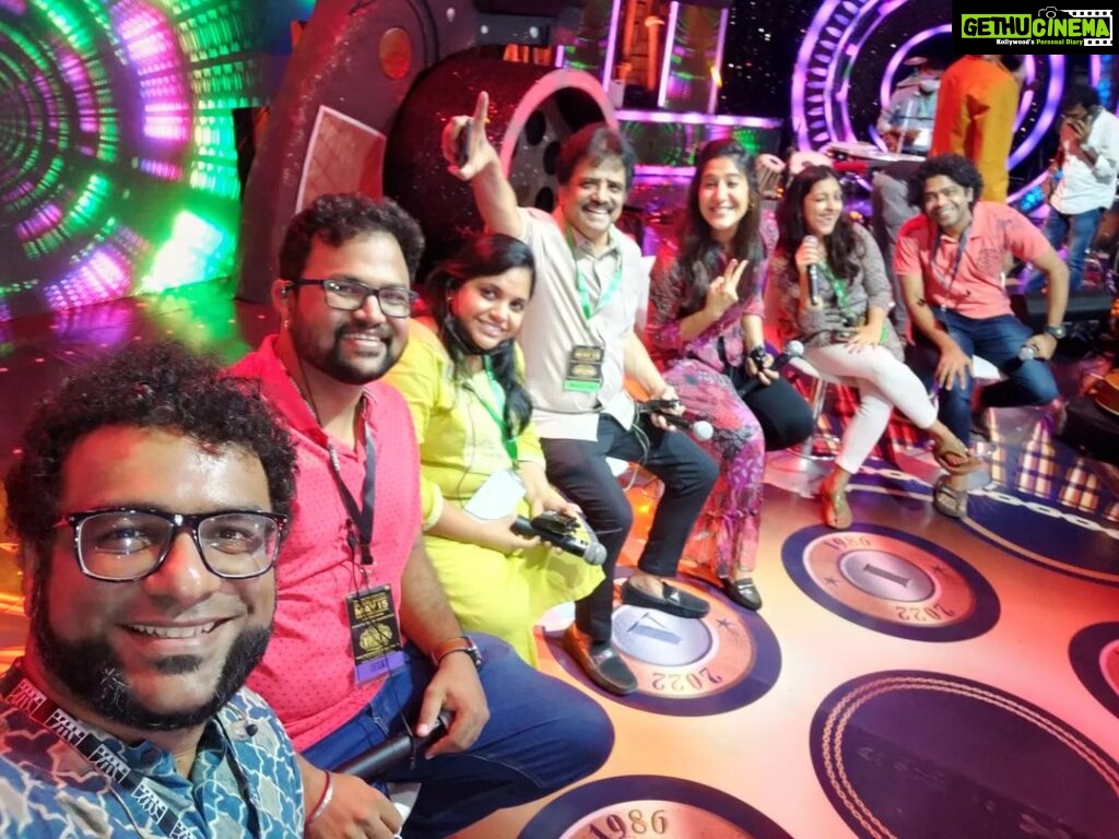 Singer Haricharan HD Instagram Photos and Wallpapers May 2022 | Gethu ...