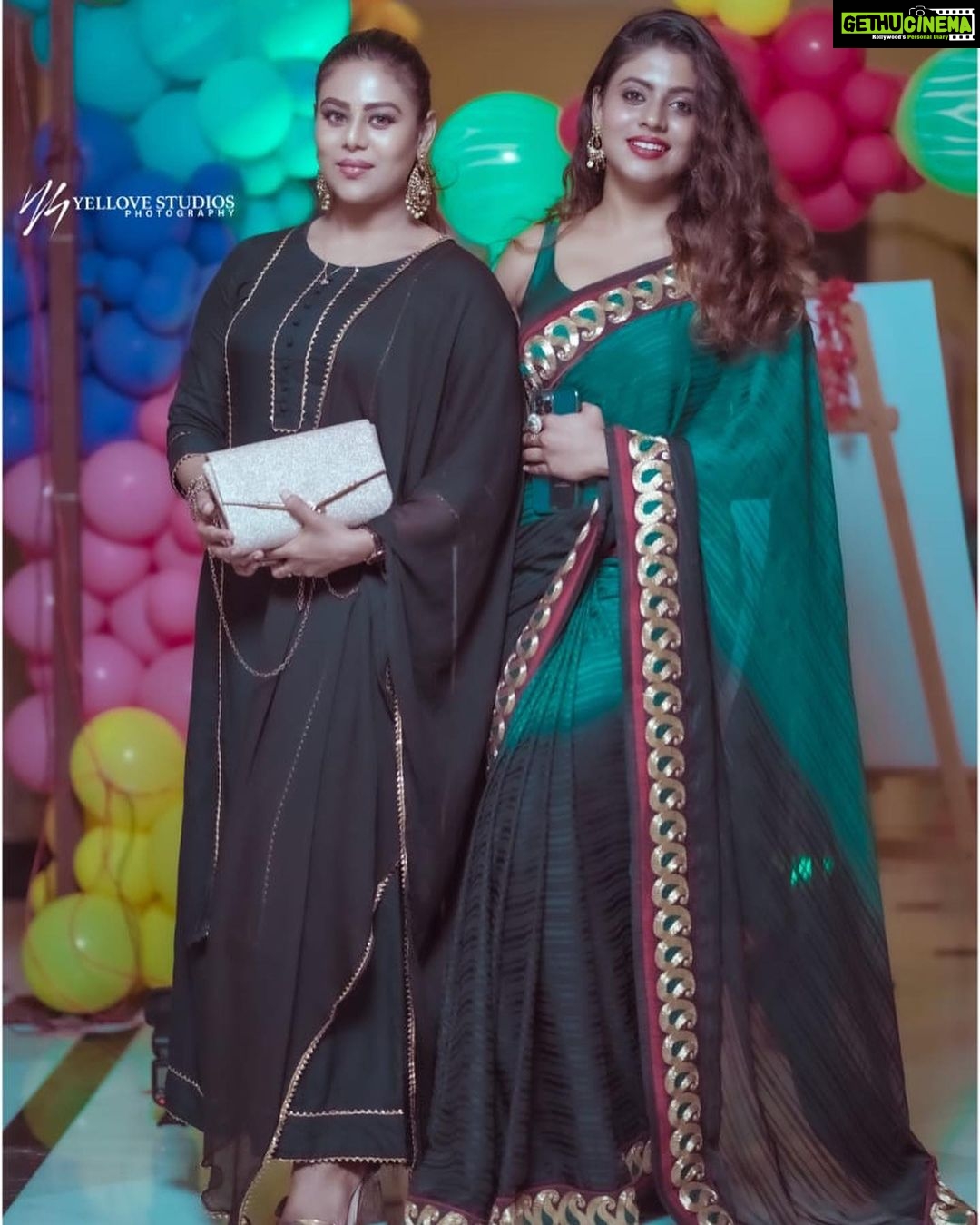 Iniya Instagram – All about our style 😂 @iam_ineya | Gethu Cinema