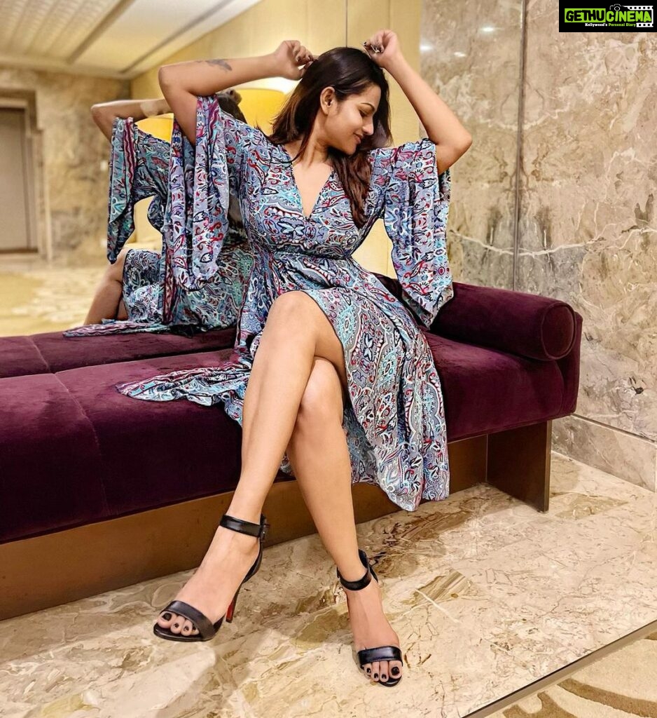 Actress Leesha HD Instagram Photos and Wallpapers June 2022 | Gethu Cinema