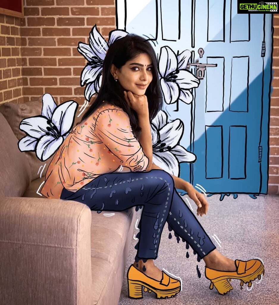 Actress Pavithra Lakshmi HD Instagram Photos and Wallpapers January ...