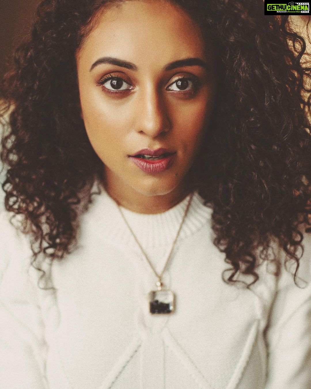 Actress Pearle Maaney HD Instagram Photos and Wallpapers July 2019 ...