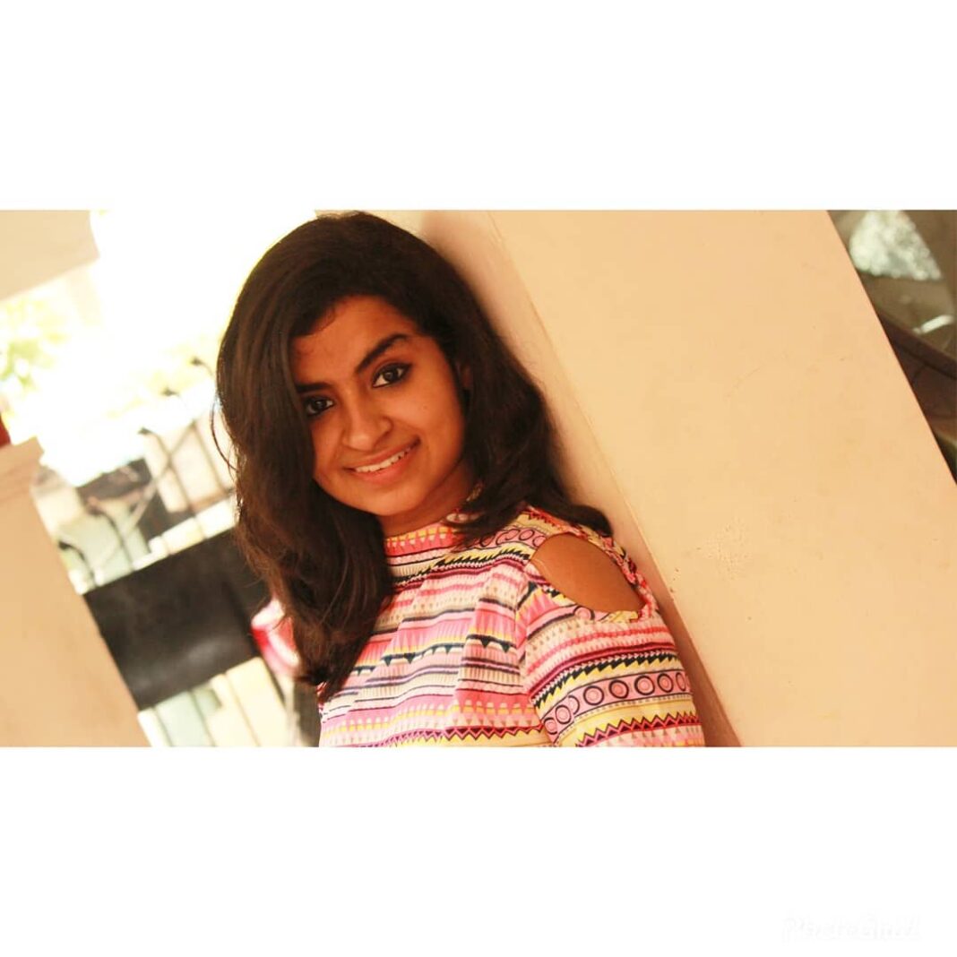Actress Sivaangi Krishnakumar HD Photos and Wallpapers November 2019 ...