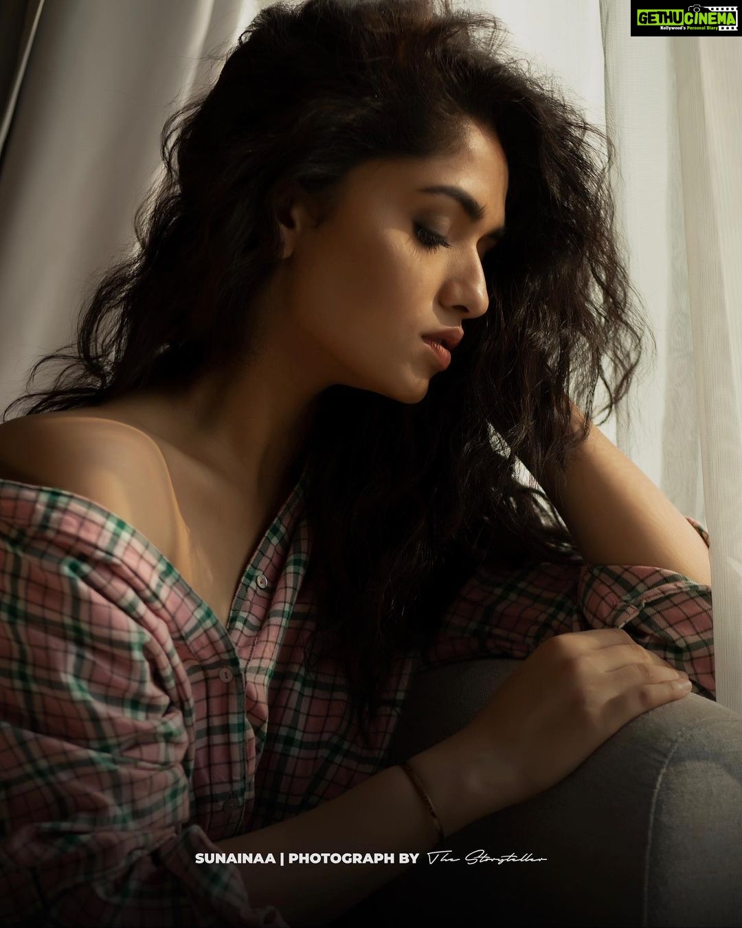 Sunaina Instagram - Keeping it subtle 😊 @thestoryteller_india photography 💫 Styled by @mehndi ...