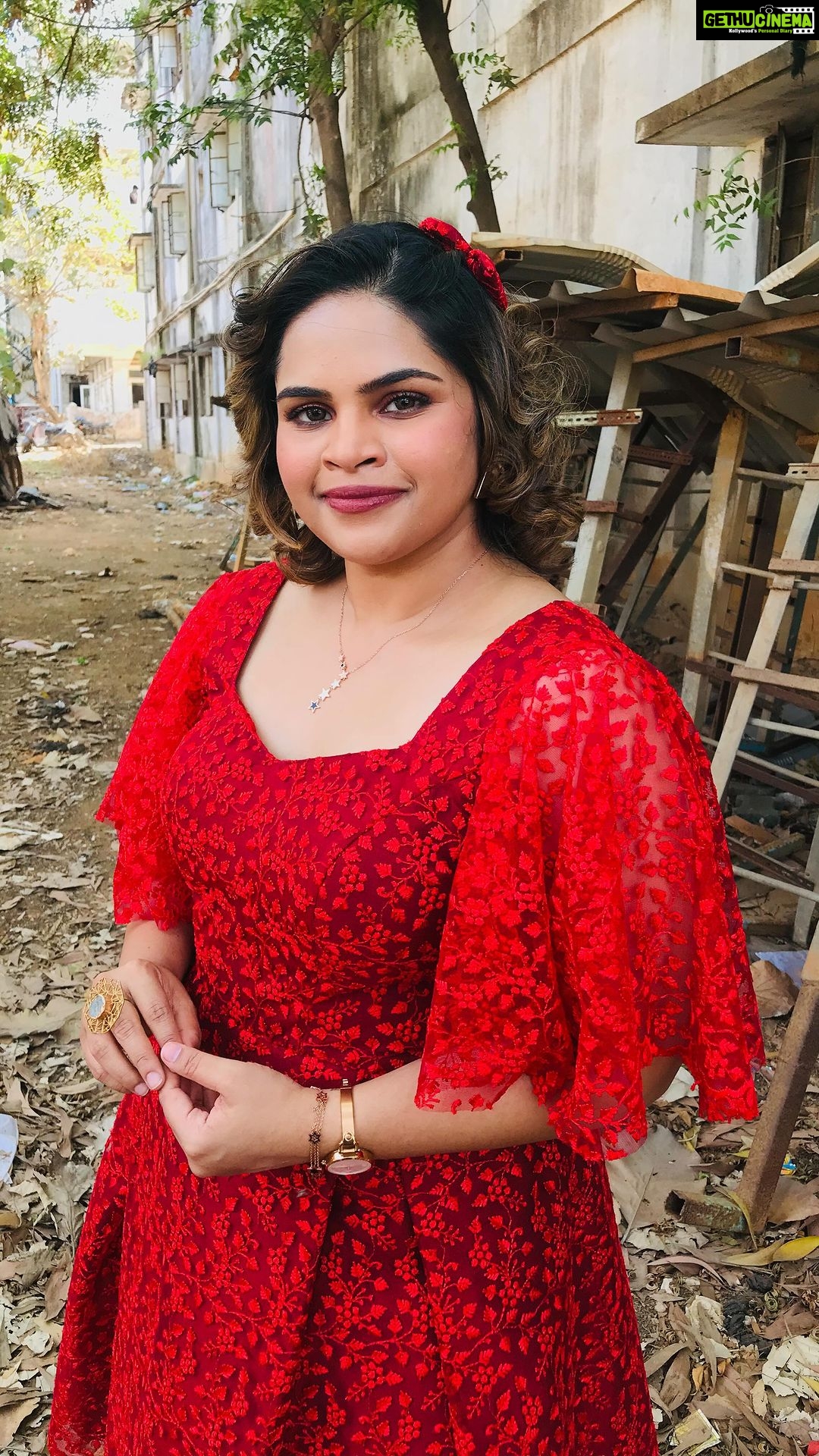 Vidyulekha Raman Instagram – 🌹 Q U E E N 🌹 . . Cinematography @sinty ...