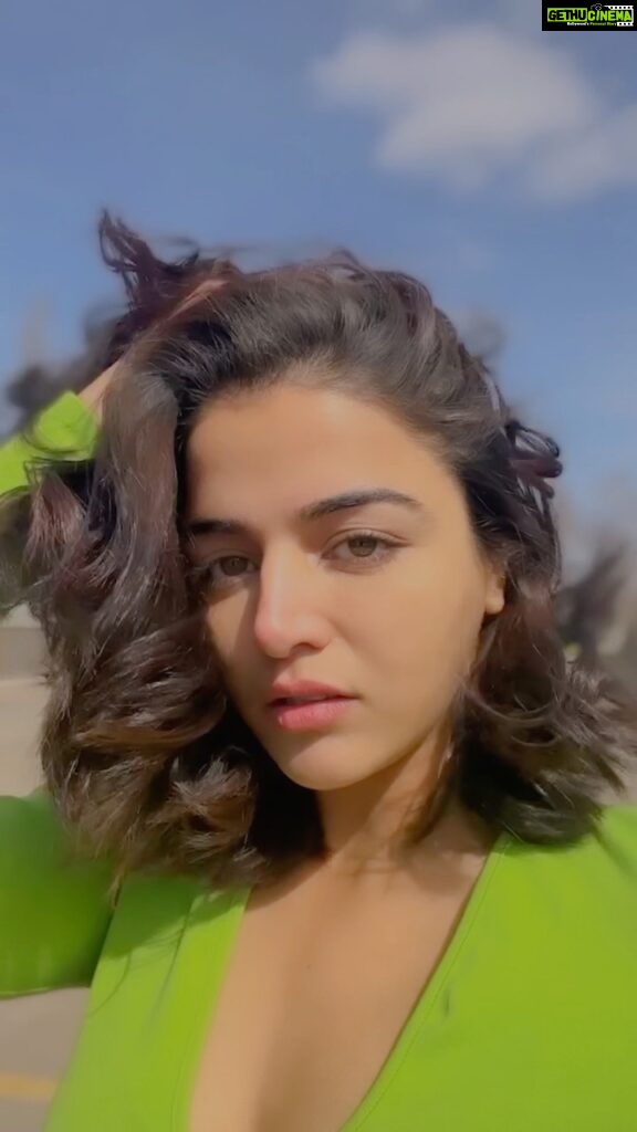 Wamiqa Gabbi Instagram – Some Wamiqa for you today! 😚🤎 #reels # ...