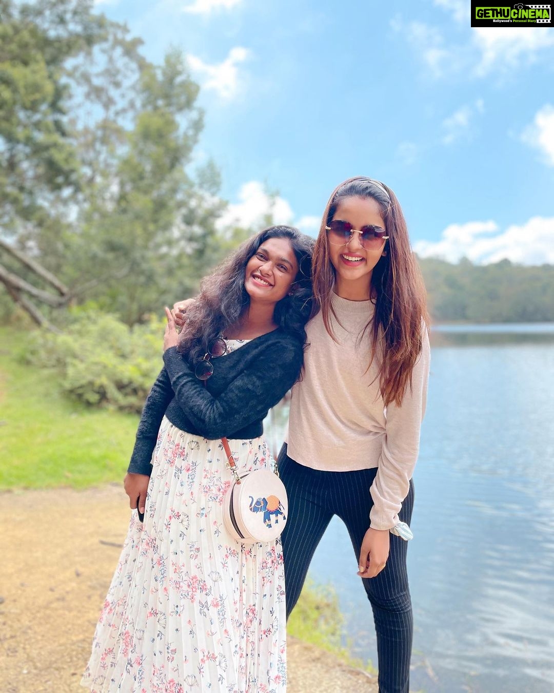 Actress Chaitra Reddy HD Instagram Photos and Wallpapers February 2021 | Gethu Cinema