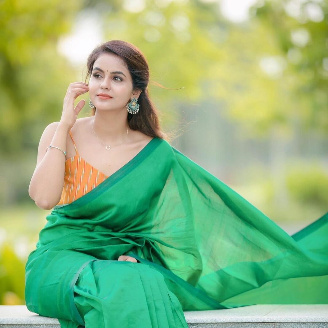 Chaitra Reddy Instagram – Caption 🤔 | Gethu Cinema