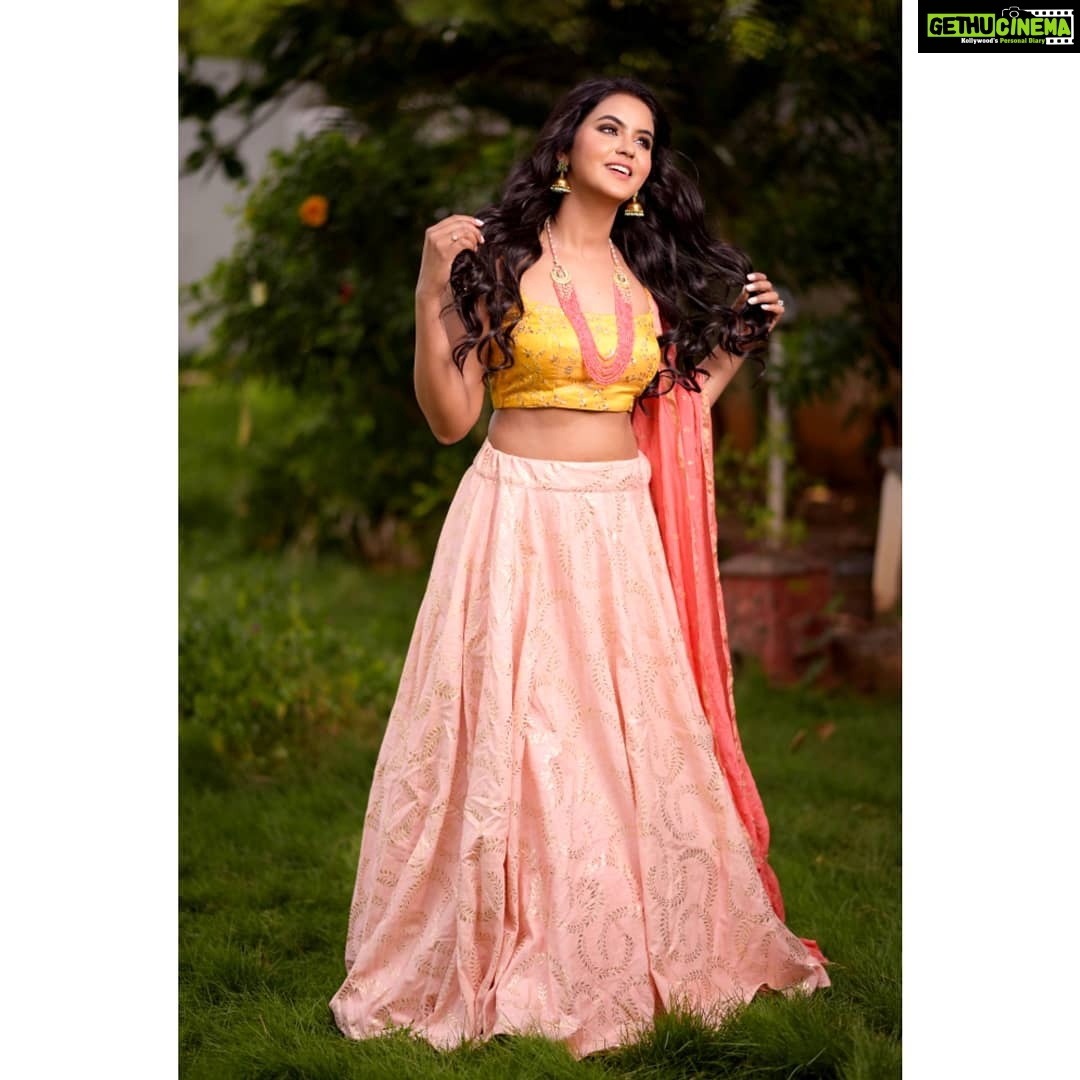 Chaitra Reddy Instagram - G•L•O•W •• •• •• •• •• Costumes ...