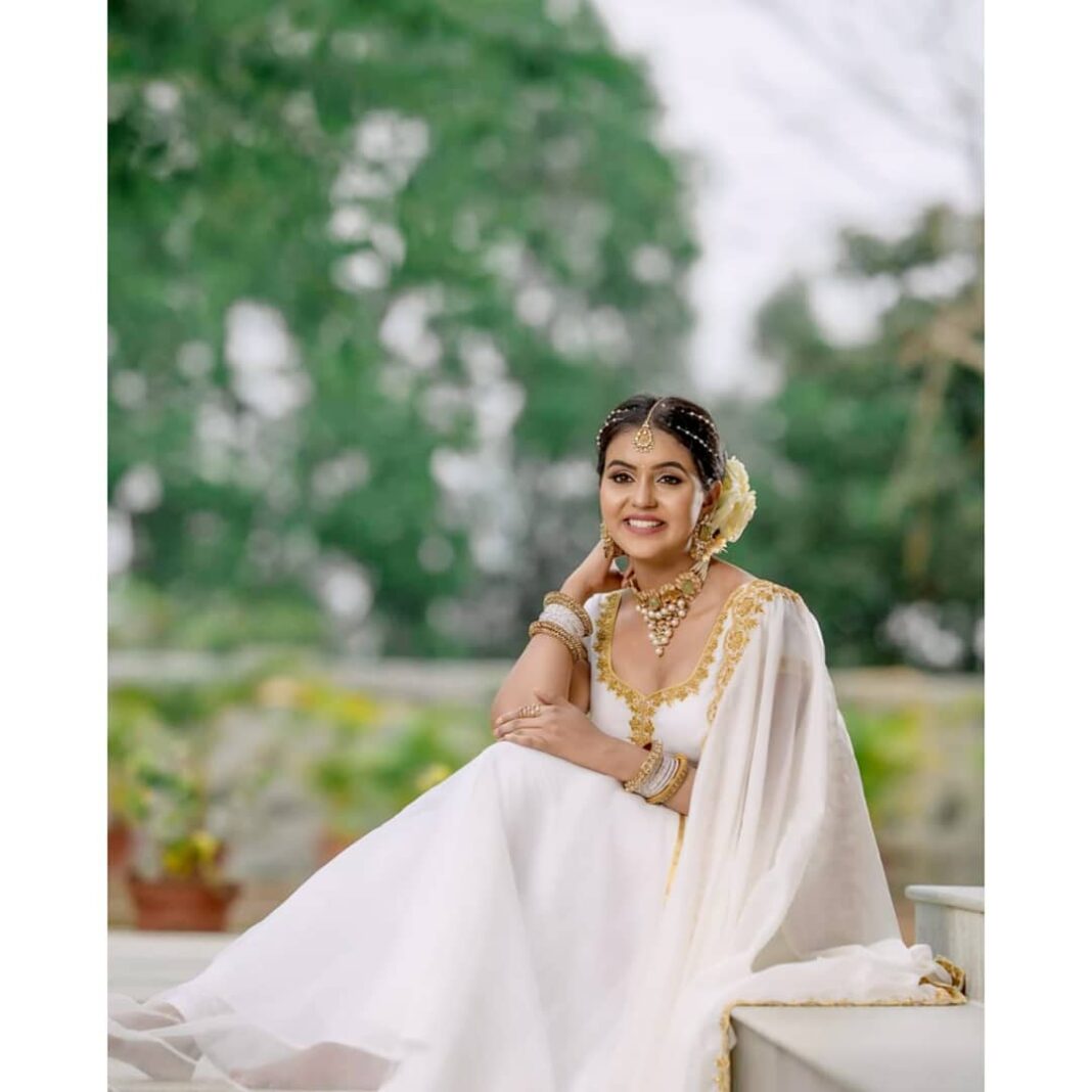 Chaitra Reddy Instagram - •A-N-B-E-A-N-B-E• • • •Series 2 ...