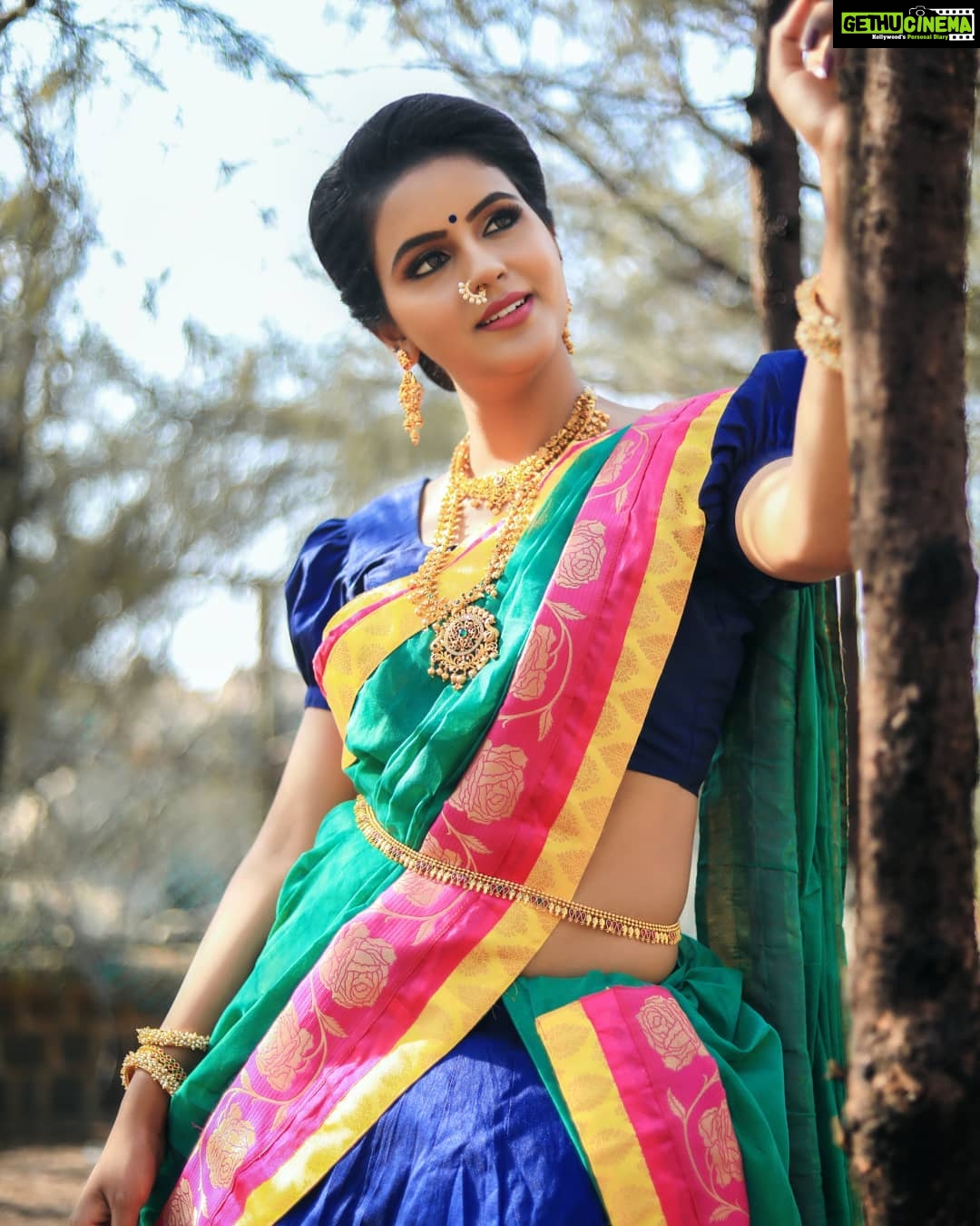 Chaitra Reddy Instagram – 🌼Feminism🌼 COSTUMES: @manjalcouture JEWELLERY ...