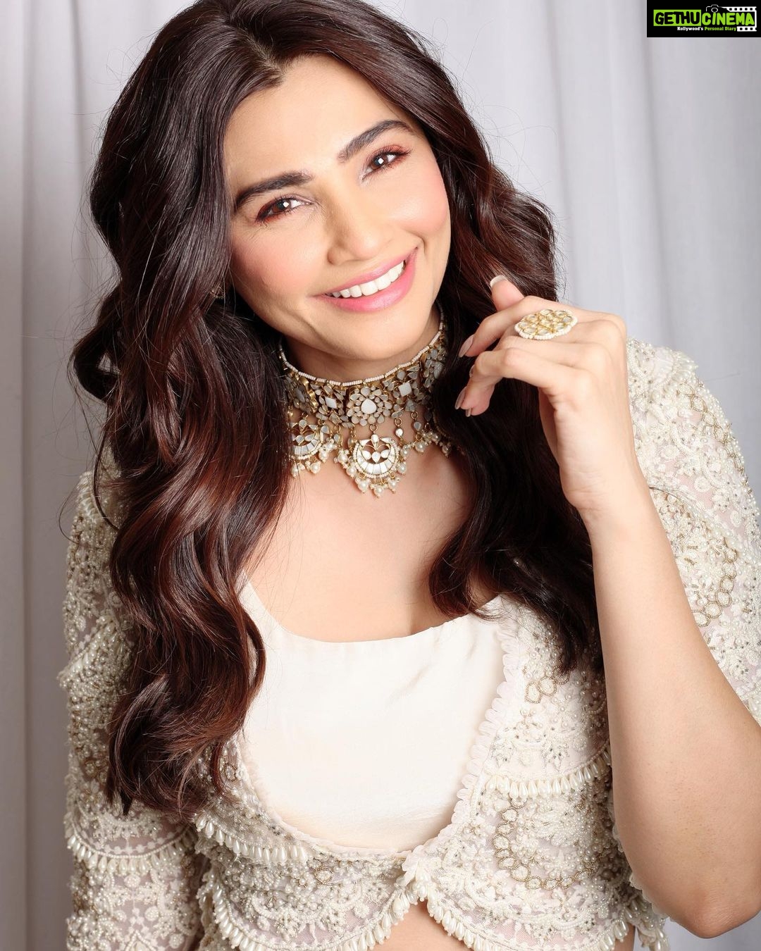 Daisy Shah Instagram – About last night . . . Outfit ...