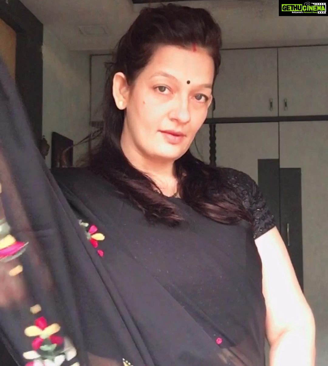 Actress Falguni Rajani HD Instagram Photos and Wallpapers June 2022 ...