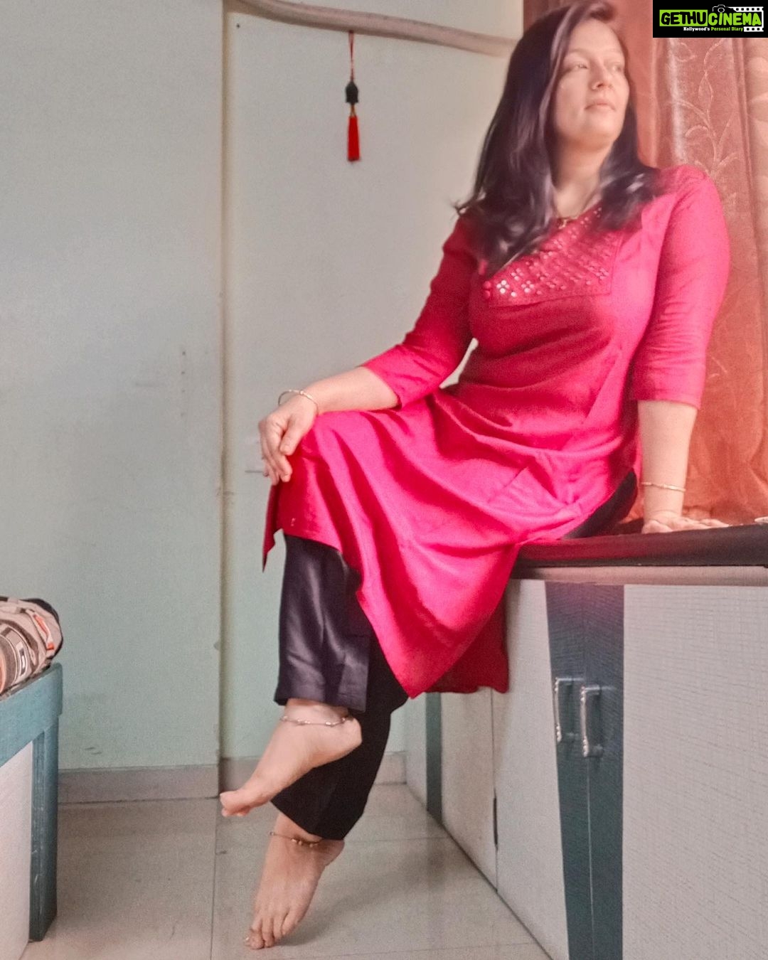 Actress Falguni Rajani HD Instagram Photos and Wallpapers June 2022 ...