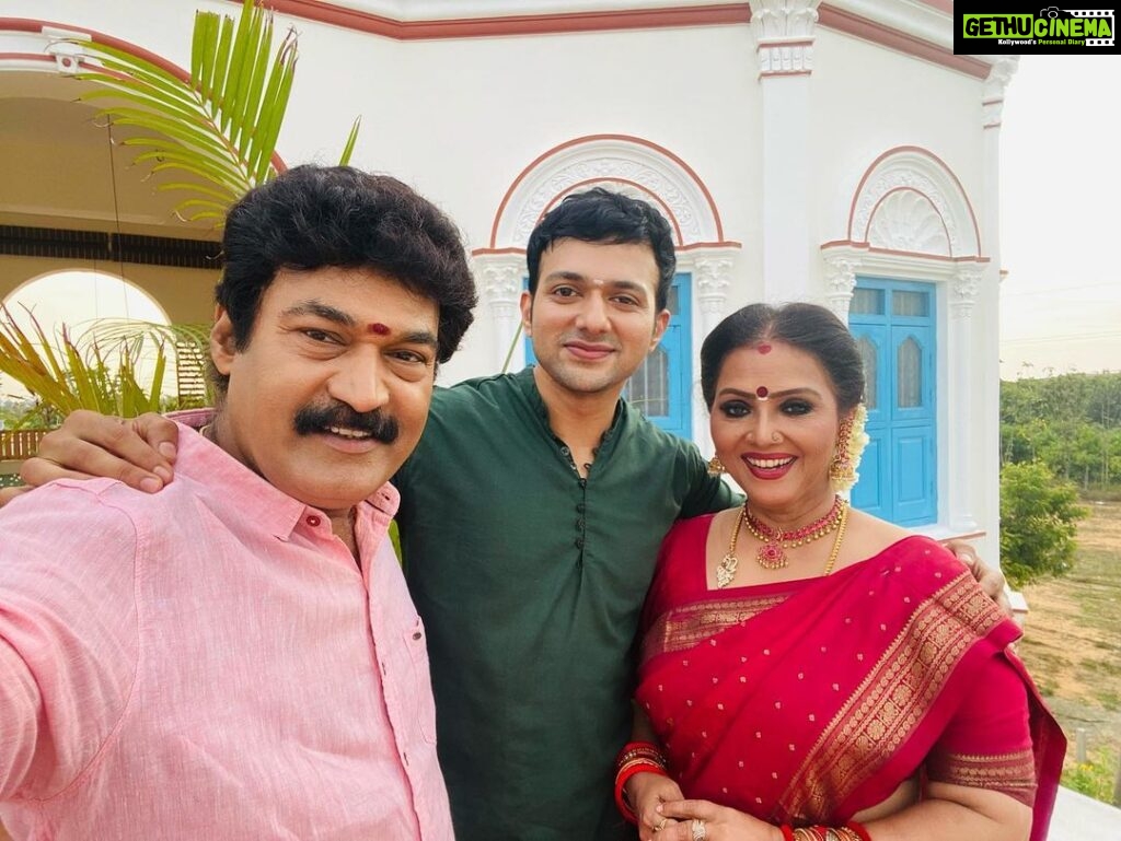 Actress Fathima Babu HD Photos and Wallpapers October 2022 - Gethu Cinema
