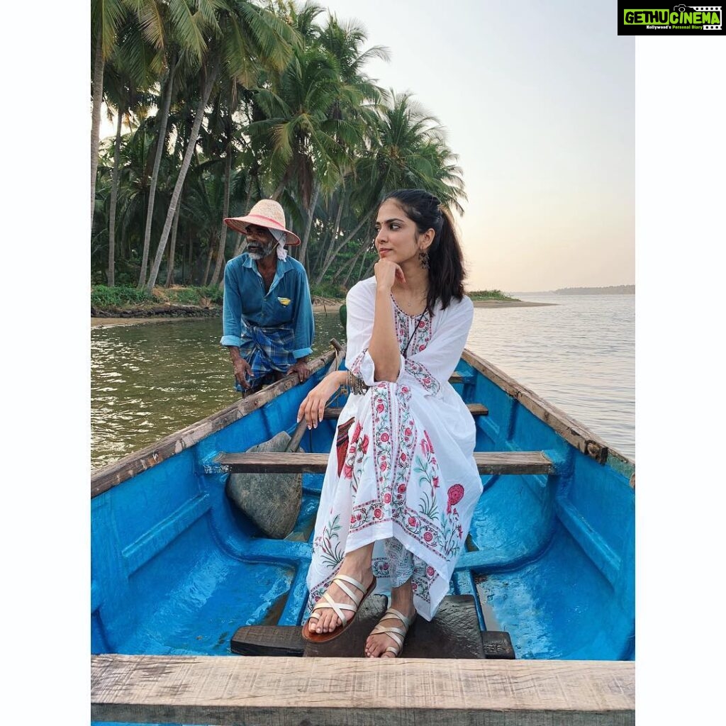 Malavika Mohanan Instagram – We have a lot of ‘mullapoo’(mogra) plants ...